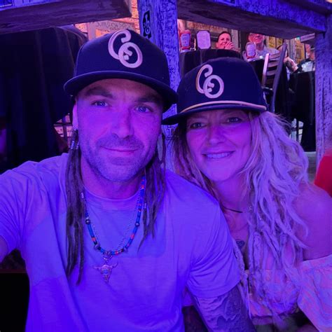 Cassandra 11 🦚 Facebook