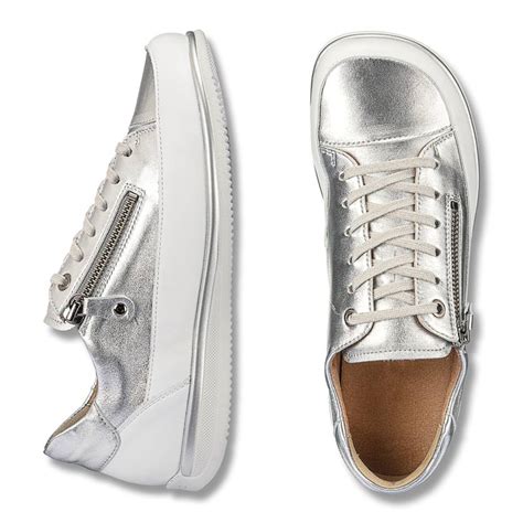 Model Lina 39 349920390