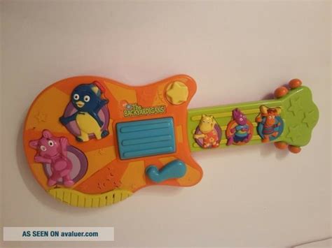 Mattel Backyardigans Sing N Strum Toy Guitar Musical Talking Singing