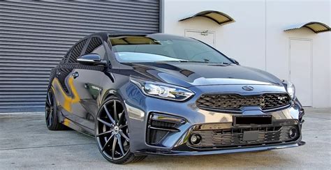 Kia Cerato độ Body Kit Với 3 Phong Cách Cực Chất