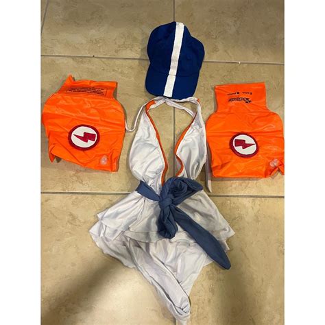 Swimsuit Wattson From Apex Legends Includes Shown On Depop