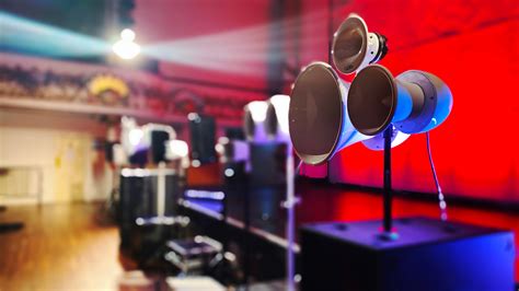 Void Acoustics Hollowsphere Av