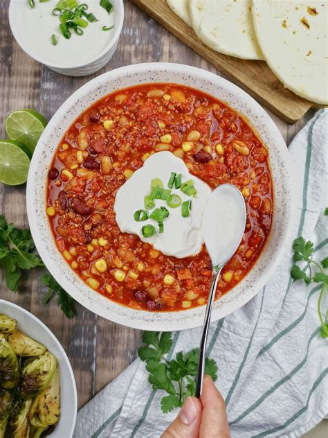 11 Essential Chili Toppings To Transform Your Next Chili Bar Myriad
