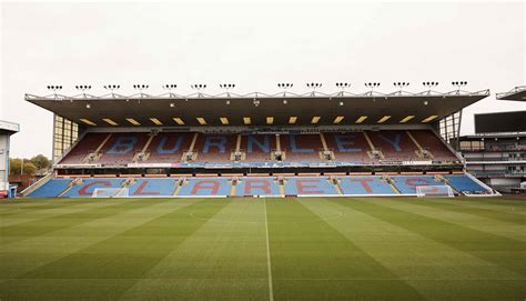 Residence 60 Turf Moor Burnley Fc Soccerbible
