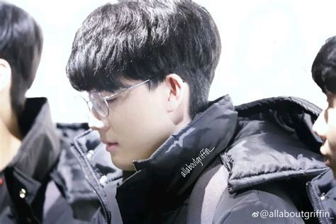 Pin By Chloe On 12 Viper Lol Players