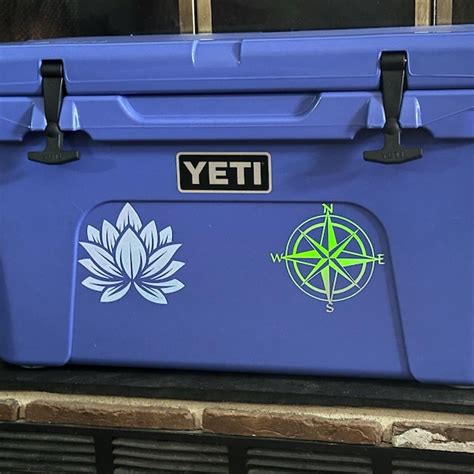 Compass Decal Car Truck Windshield Laptop Vinyl Holographic Decal Accessories Ts