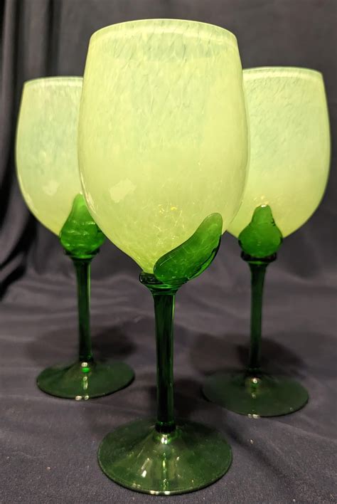 What Is The Origin Of These Glasses Rcollectables