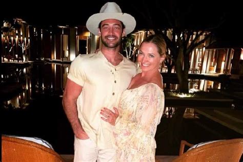 Whitney Ann Kroenkes Husband Nyck Silverstein Look At The Pairs Wedding And Love Life