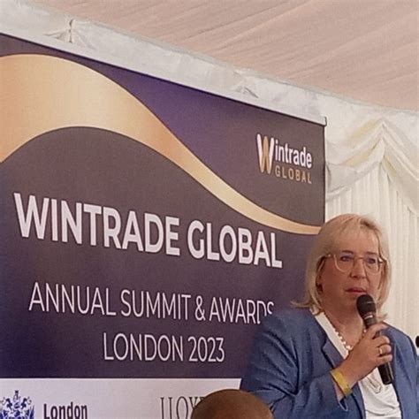 Amira El Deeb At The Uk Parliament Auc School Of Continuing Education