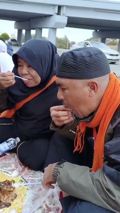 Nasi Mandhi Di Tanah Arab Rasa Yang Tak Terlupakan Nasimandhi Mekkah Madinah Shorts