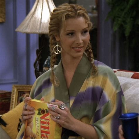 Phoebe Buffay Pheobe Buffay Lisa Kudrow Friends Phoebe Buffay Outfits