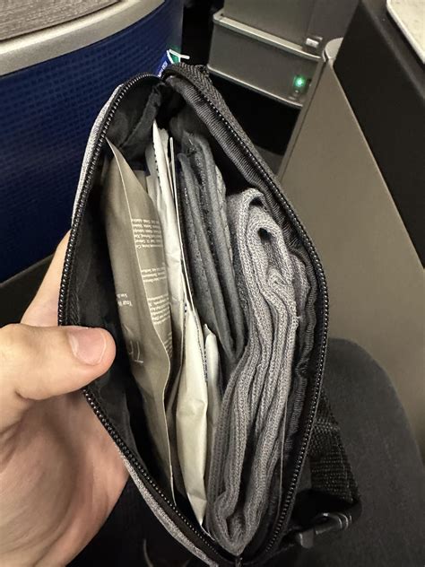 New Polaris Amenity Kit From Therabody R Unitedairlines