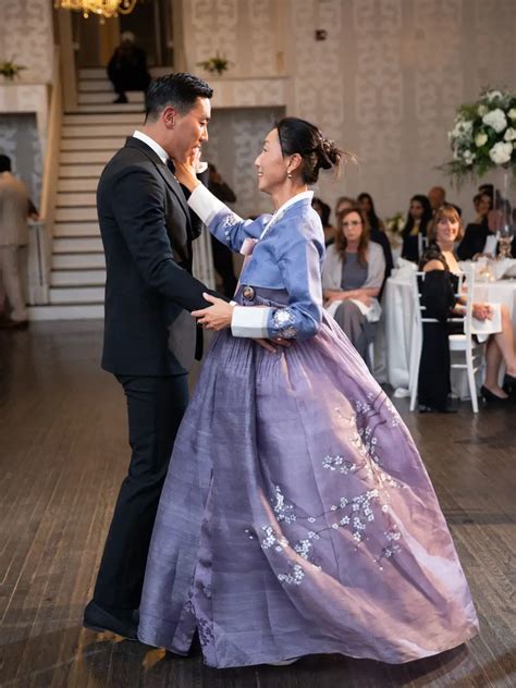 Proper Etiquette Mother Groom Attire Attire Is Black The Ultimate