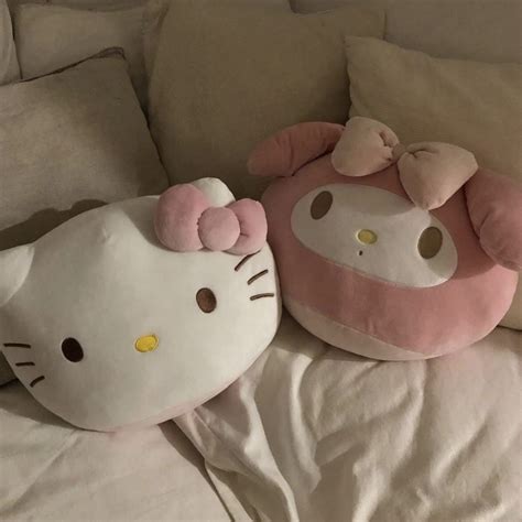 Pin On Hello Kitty Core