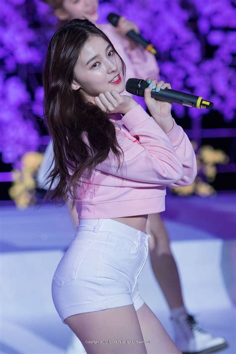 Nancy Momoland Leaked Photo Artofit Nancy Momoland Leaked Photo Artofit