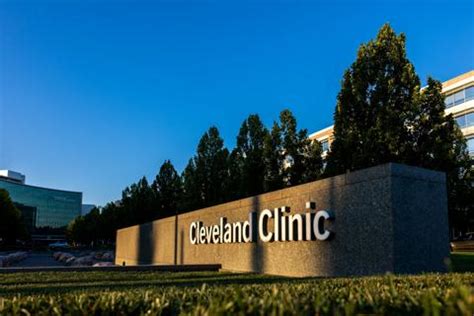 Cleveland Clinic Survey Americans Optimistic About Aging But Overlook
