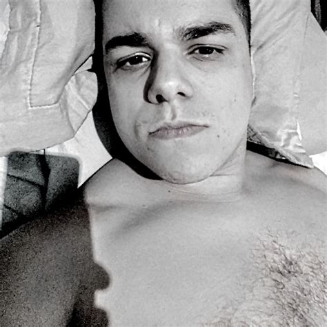 Gabriel Gfrc Cara Artist Social And Portfolio Platform