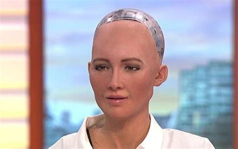 Robotul Sophia Vine în România Digi24