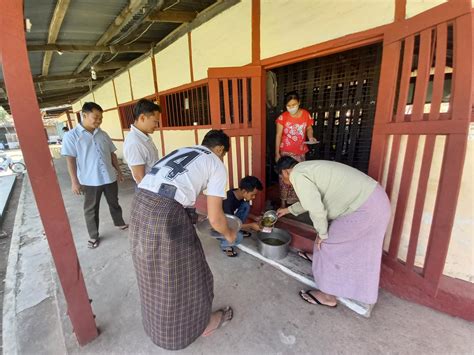 ငဖဲမြို့နယ်ရဲစခန်းများအတွင်း အချုပ်ကျနေသည့် အကျဉ်းသား၊အကျဉ်းသူ ၅၅