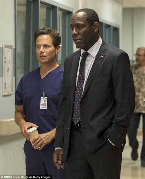 Scott Wolf 50 Of Party Of Five Shows Off Insane Six Pack Abs As He