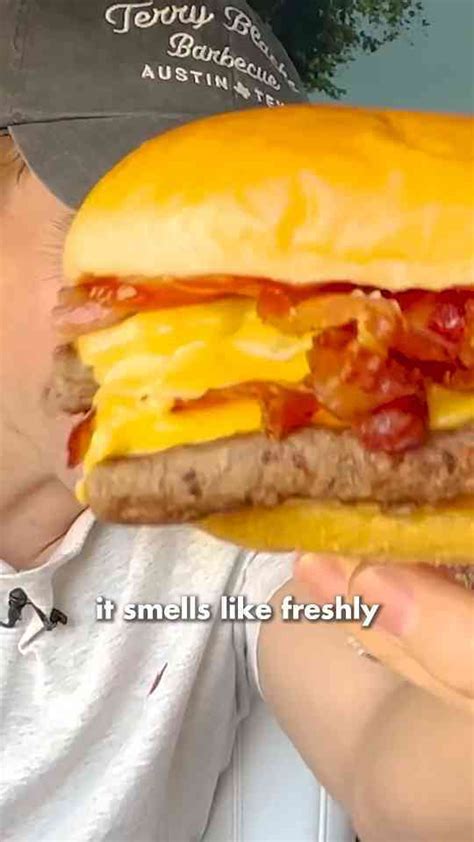 Brits Try Wendys For The First Time