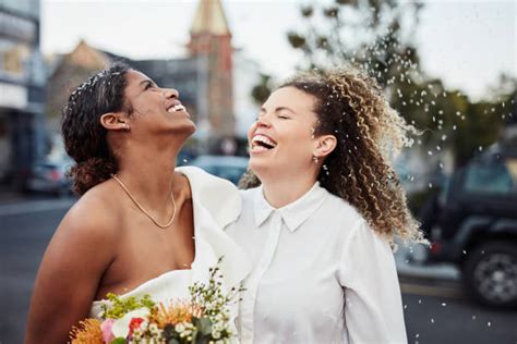 158 600 Bildbanksfoton Bilder Och Royaltyfria Bilder Med Lesbian Istock