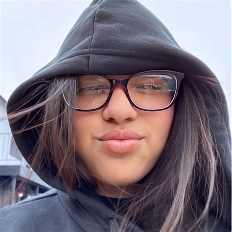 Claritza Del Carmen Betancourt On Reels Facebook