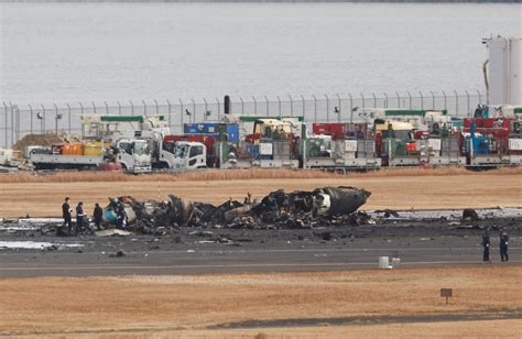 2 Planes Collide At A Japanese Airport In Second Crash