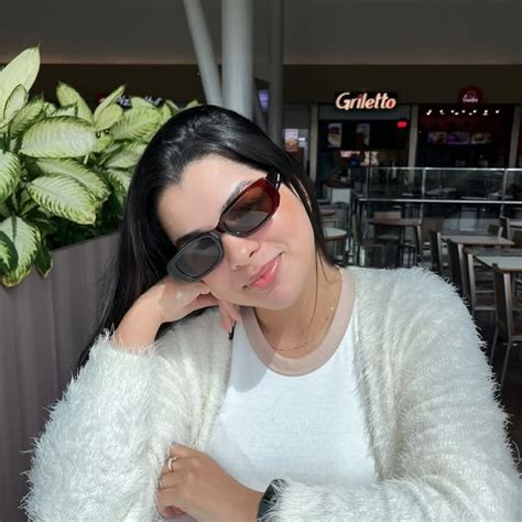 Hellen Caroline Hcaroline4 • Threads Say More