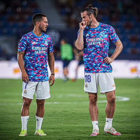 Insider Real On Twitter Theathletic تجاوز إيدن هازارد رسمياً قيمة