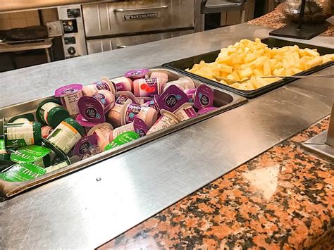 Dining Options At Embassy By Hilton Suites Anaheim South The Mommy