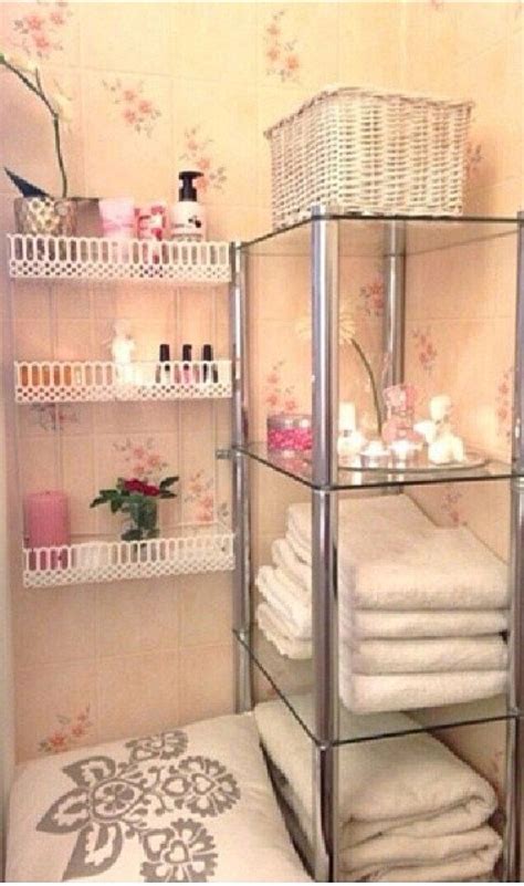 Banyo Düzenleme Havlular Ve Sepetlerle Pratik Öneriler