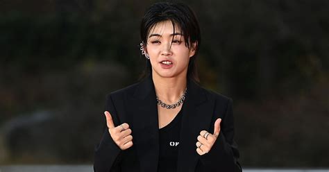 아이키 느낌 가득한 레드카펫 엑s Hd포토