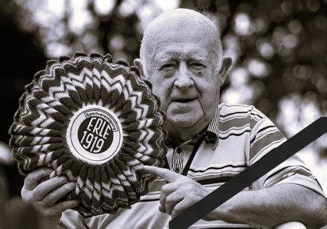 Spvgg Erle 1919 Ev Die Veilchen Trauern Um Heinz John