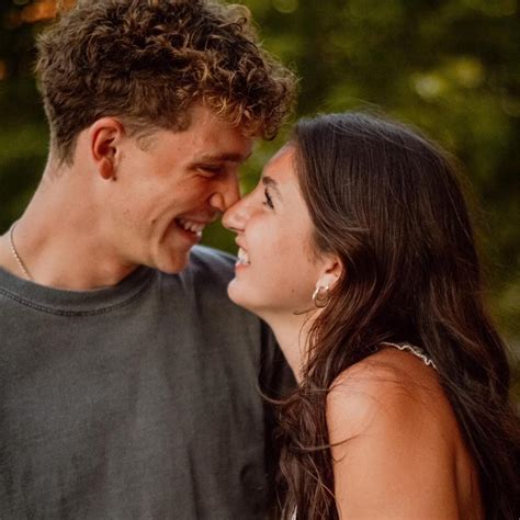 Sam Baileys Postlemon8