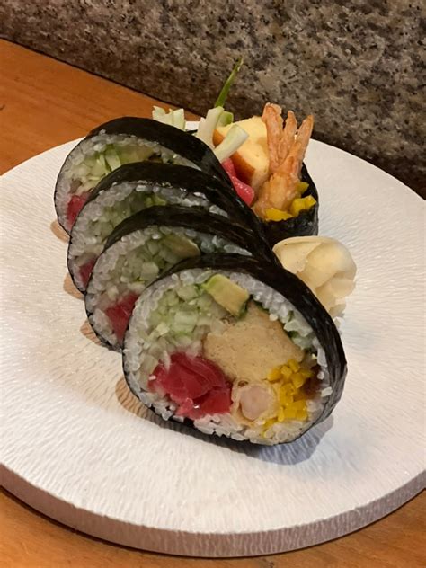 대막압구정 맛집 입을 크게 벌려봐 한입가득 후토마키 상큼한 지라시 스시 예약 주차 등 네이버 블로그