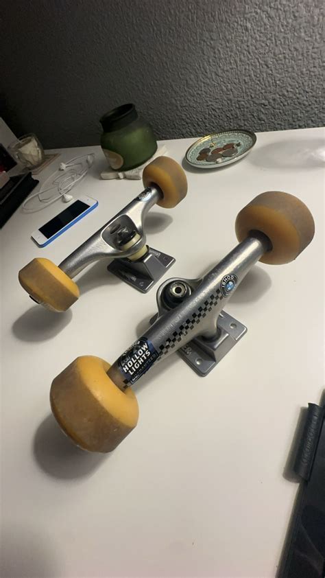 Ishod Wair Thunder Trucks Hollow Lights For Sale In Schertz Tx Offerup