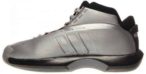 One Of The Most Iconic Basketball Shoes Of The 2000s Is Making A