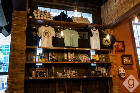 A Look Inside Teddys Tavern Nashville Guru