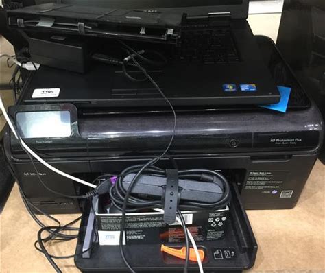 Lot A Dell Vostro 1520 Laptop Computer Plus Hp Photosmart Printer