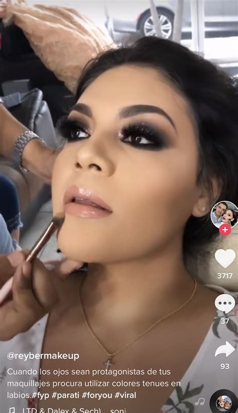 Pin By Alveyris Ramjattan On Hermosos Maquillaje Pinta Labio