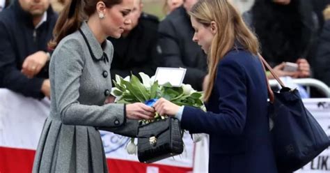 Natalie Barrows La «femme De Confiance De Kate Middleton Qui Lappuie Durant Sa Convalescence