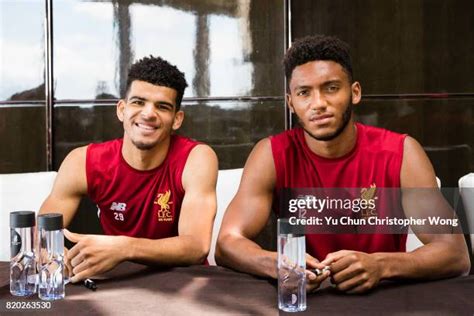 Solanke Liverpool Photos And Premium High Res Pictures Getty Images