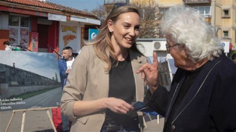 Anna Oreg Na Početku Kampanje Vojvodina Bira Donošenje Zakona O Finansiranju Vojvodine Je