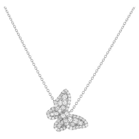 Lb Exclusive 18k White Gold 150ct Diamond Butterfly Necklace For Sale