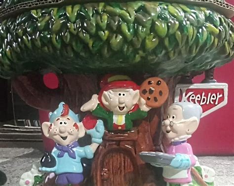 Keebler Millenium Hollow Tree Cookie Jar Keebler Elves Rare Htf Never
