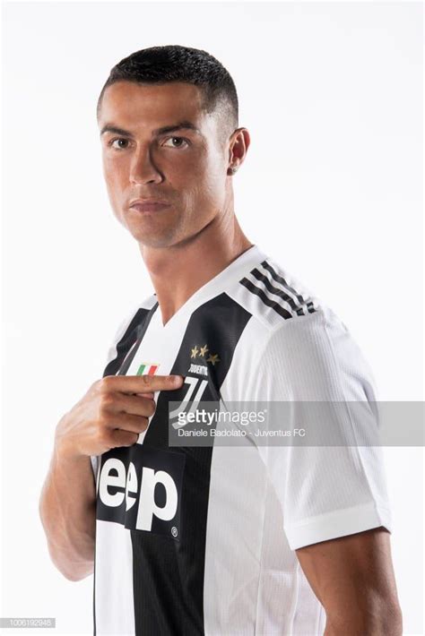 Pin Di Liz Young Su Cristiano Calcio Calciatori Juventus