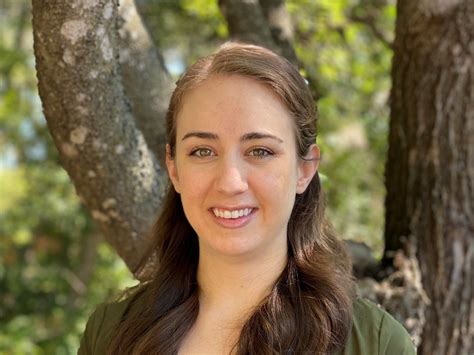 Megan Kalinich Endometriosis Physical Therapist In Austin Tx