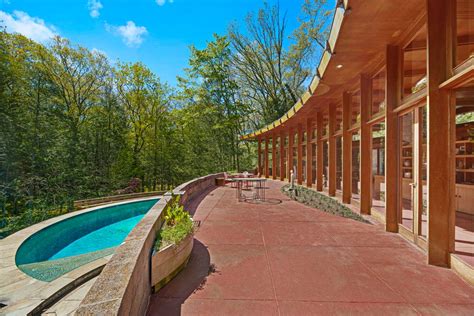 A Frank Lloyd Wright Estate In New Canaan Connecticut Is Now On Sale