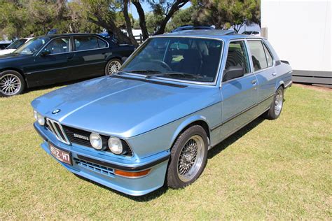 1987 Bmw E28 535i Saloon The 5 Series Bmw Introduced In 1… Flickr